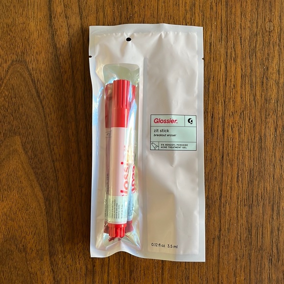 Glossier | Skincare | Nwt Glossier Zit Stick Breakout Eraser | Poshmark